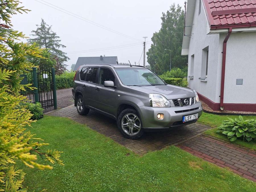 Brūns Nissan X-Trail 2009 Elektrėnai, ar dzinēja tilpumu 2.00 L un nobraukumu 198 tūkst. km par 4150 €, foto 9 vietnē AUTOMOTO.COM.LV