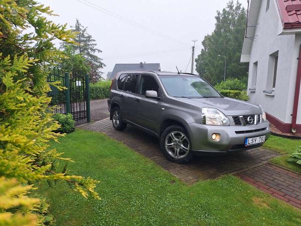 Brūns Nissan X-Trail 2009 Elektrėnai, ar dzinēja tilpumu 2.00 L un nobraukumu 198 tūkst. km par 4150 €, foto 10 vietnē AUTOMOTO.COM.LV
