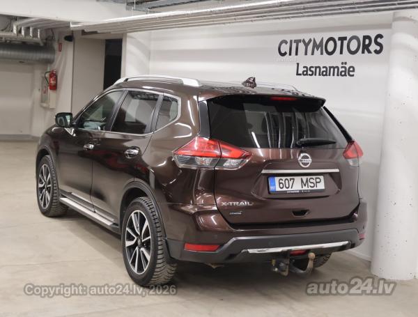 Brown Nissan X-Trail 2019 in Tallinn, with an engine capacity of 1.70 L and mileage of 170 thousand km for 15900 €, photo 3 on AUTOMOTO.COM.LV