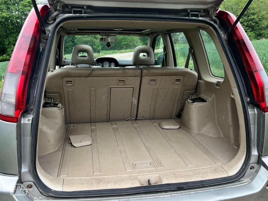Nissan X-Trail 2001 Marijampole, ar dzinēja tilpumu 2.20 L un nobraukumu 322 tūkst. km par 1600 €, foto 6 vietnē AUTOMOTO.COM.LV