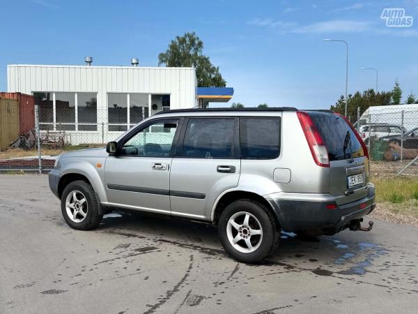 Nissan X-Trail 2002 Šilutė, ar dzinēja tilpumu 2.20 L un nobraukumu 325 tūkst. km par 1000 €, foto 7 vietnē AUTOMOTO.COM.LV