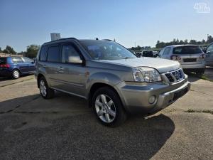 Nissan X-Trail 2002 Utena, ar dzinēja tilpumu 2.20 L un nobraukumu 197 tūkst. km par 1800 €, foto  vietnē AUTOMOTO.COM.LV