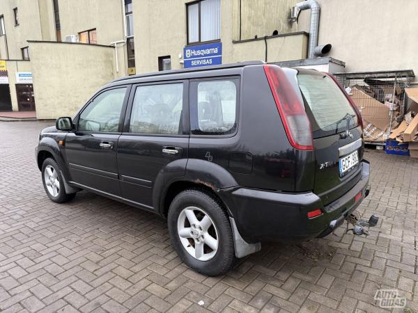 Nissan X-Trail 2003 Viļņa, ar dzinēja tilpumu 2.20 L un nobraukumu 245 tūkst. km par 1750 €, foto 4 vietnē AUTOMOTO.COM.LV