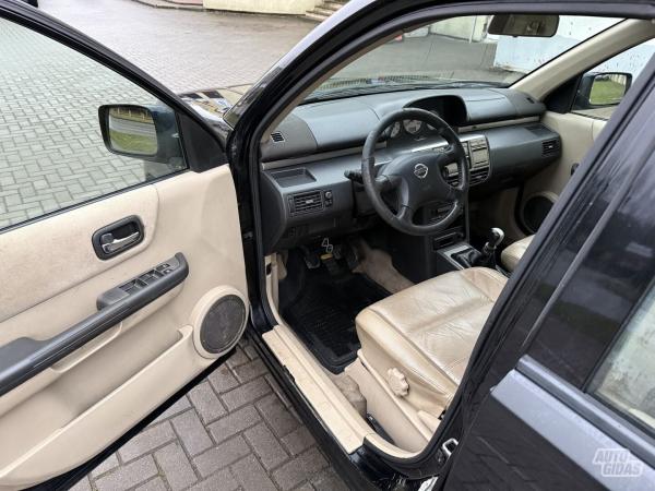 Nissan X-Trail 2003 Viļņa, ar dzinēja tilpumu 2.20 L un nobraukumu 245 tūkst. km par 1750 €, foto 5 vietnē AUTOMOTO.COM.LV