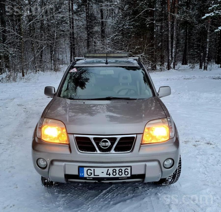 Ниссан ИксТрейл 2003 в Екабпилс, объемом двигателя 2.50 л и пробегом 315 тыс. км за 1650 €, фото 7 на AUTOMOTO.COM.LV