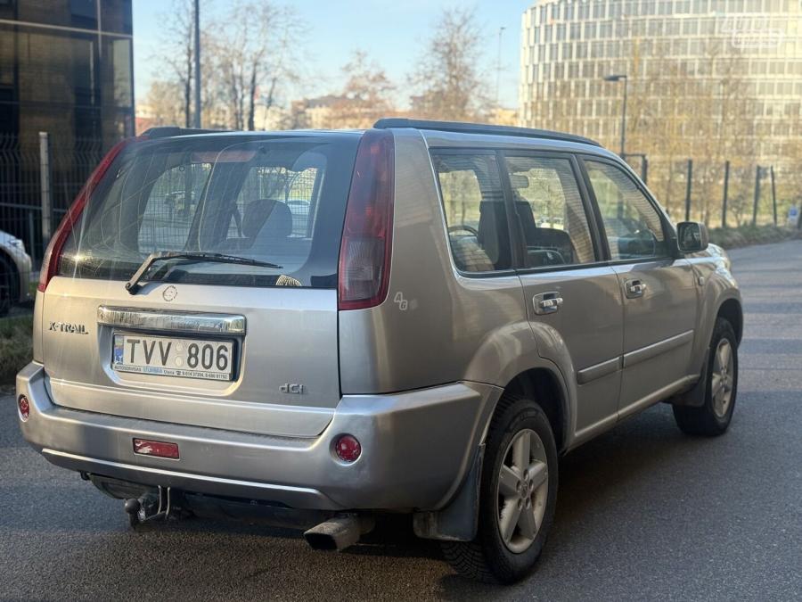 Nissan X-Trail 2003 Viļņa, ar dzinēja tilpumu 2.20 L un nobraukumu 351 tūkst. km par 1490 €, foto 4 vietnē AUTOMOTO.COM.LV