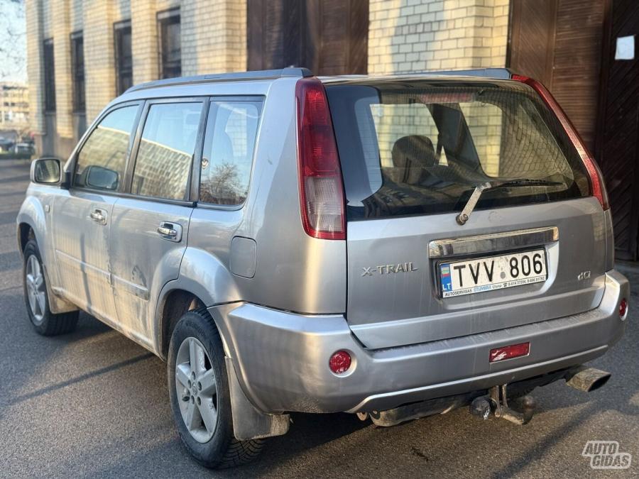 Nissan X-Trail 2003 Viļņa, ar dzinēja tilpumu 2.20 L un nobraukumu 351 tūkst. km par 1490 €, foto 5 vietnē AUTOMOTO.COM.LV