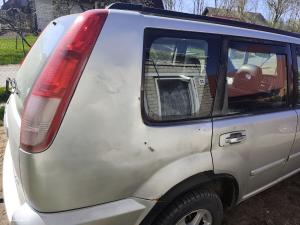Nissan X-Trail 2003 Viļņa, ar dzinēja tilpumu 2.20 L un nobraukumu 297 tūkst. km par 780 €, foto 4 vietnē AUTOMOTO.COM.LV