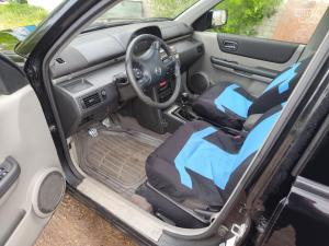 Nissan X-Trail 2003 in Ukmerge, with an engine capacity of 2.20 L and mileage of 300 thousand km for 1600 €, photo 7 on AUTOMOTO.COM.LV