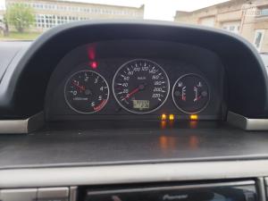 Nissan X-Trail 2003 in Ukmerge, with an engine capacity of 2.20 L and mileage of 300 thousand km for 1600 €, photo 8 on AUTOMOTO.COM.LV
