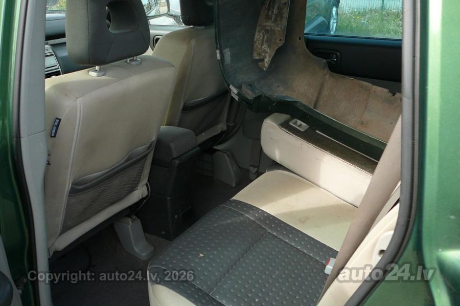 Nissan X-Trail 2003 Jehvi, ar dzinēja tilpumu 2.20 L un nobraukumu 250 tūkst. km par 790 €, foto 7 vietnē AUTOMOTO.COM.LV
