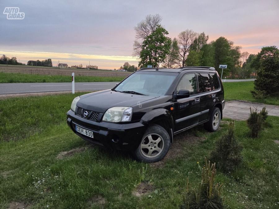 Ниссан ИксТрейл 2003 в Пагегяй, объемом двигателя 2.20 л и пробегом 312 тыс. км за 1150 €, фото 1 на AUTOMOTO.COM.LV