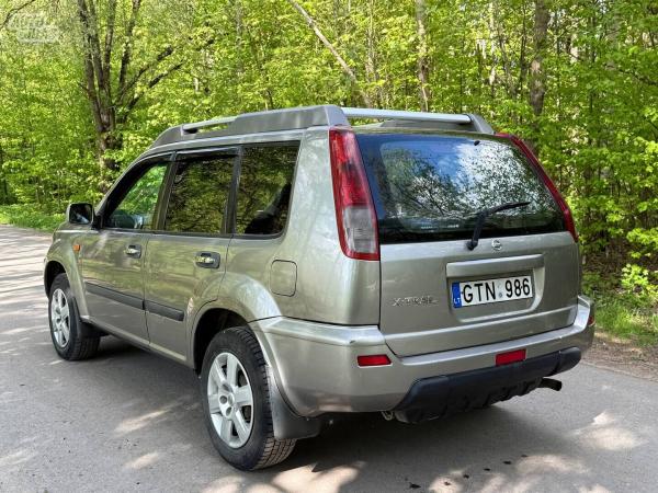 Ниссан ИксТрейл 2003 в Вильнюс, объемом двигателя 2.20 л и пробегом 231 тыс. км за 2650 €, фото 8 на AUTOMOTO.COM.LV