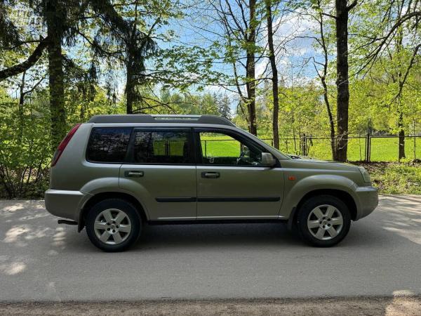 Nissan X-Trail 2003 in Vilnius, with an engine capacity of 2.20 L and mileage of 231 thousand km for 2650 €, photo 7 on AUTOMOTO.COM.LV