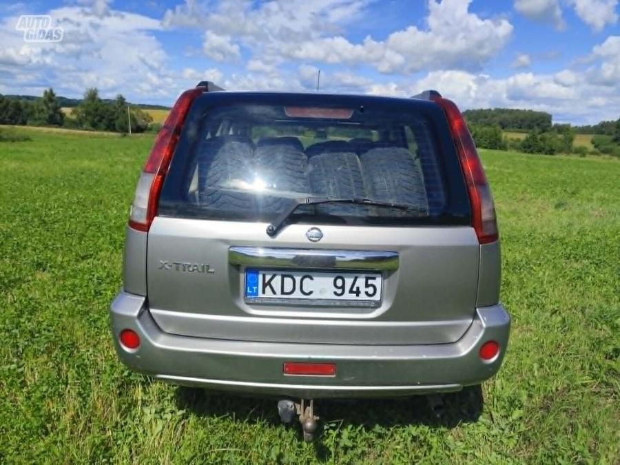 Nissan X-Trail 2003 in Telschi, with an engine capacity of 2.20 L and mileage of 280 thousand km for 1750 €, photo 7 on AUTOMOTO.COM.LV