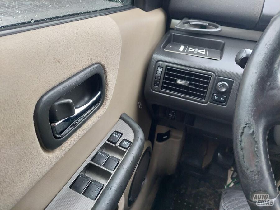 Nissan X-Trail 2003 in Siauliai, with an engine capacity of 2.20 L and mileage of 361 thousand km for 1700 €, photo 11 on AUTOMOTO.COM.LV