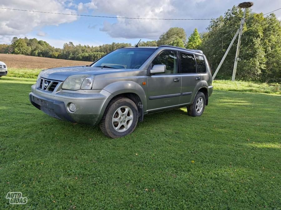 Nissan X-Trail 2003 Šilalė, ar dzinēja tilpumu 2.20 L un nobraukumu 270 tūkst. km par 750 €, foto 3 vietnē AUTOMOTO.COM.LV