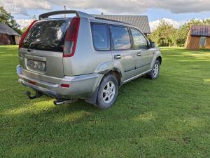 Nissan X-Trail 2003 Šilalė, ar dzinēja tilpumu 2.20 L un nobraukumu 270 tūkst. km par 750 €, foto 5 vietnē AUTOMOTO.COM.LV