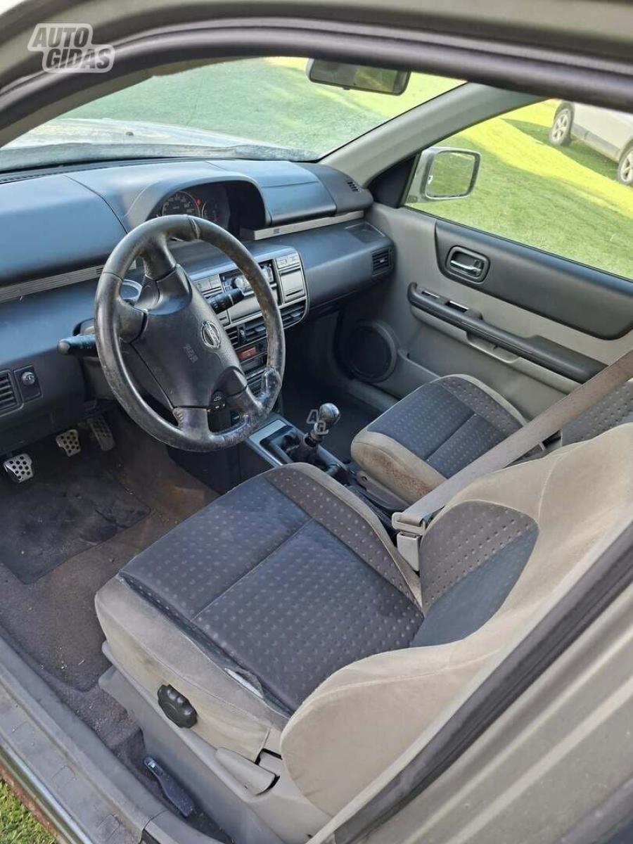 Nissan X-Trail 2003 Šilalė, ar dzinēja tilpumu 2.20 L un nobraukumu 270 tūkst. km par 750 €, foto 8 vietnē AUTOMOTO.COM.LV