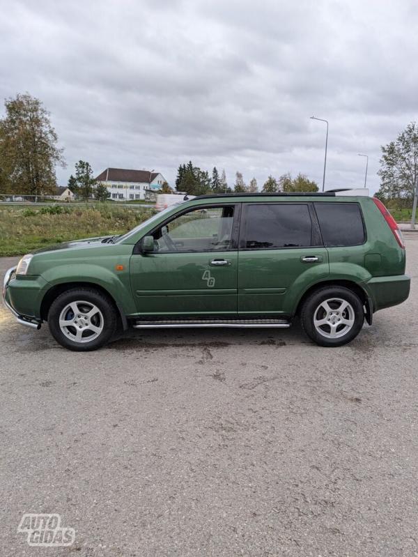 Ниссан ИксТрейл 2003 в Шяуляй на AUTOMOTO.COM.LV Ниссан ИксТрейл 2003 в Шяуляй, объемом двигателя 2.20 л и пробегом 268 тыс. км за 2000 €, фото 3 на AUTOMOTO.COM.LV