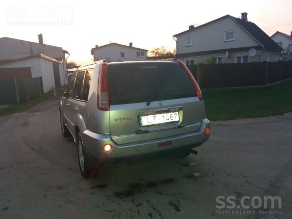 Nissan X-Trail 2004 in Daugavpils, with an engine capacity of 2.50 L and mileage of 298 thousand km for 2000 €, photo 3 on AUTOMOTO.COM.LV