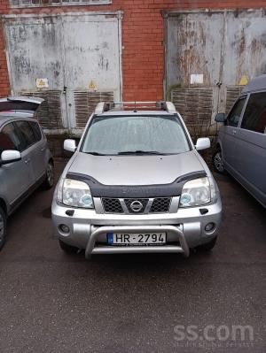Nissan X-Trail 2004 in Riga, with an engine capacity of 2.40 L and mileage of 360 thousand km for 700 €, photo  on AUTOMOTO.COM.LV