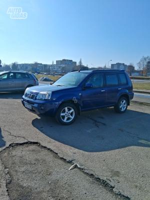 Nissan X-Trail 2004 in Klaipeda, with an engine capacity of 2.20 L and mileage of 249 thousand km for 1800 €, photo  on AUTOMOTO.COM.LV