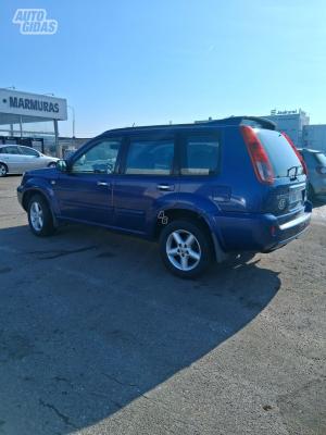 Nissan X-Trail 2004 Klaipėda, ar dzinēja tilpumu 2.20 L un nobraukumu 249 tūkst. km par 1800 €, foto 4 vietnē AUTOMOTO.COM.LV