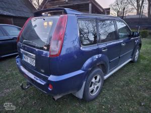 Nissan X-Trail 2004 Ignalina, ar dzinēja tilpumu 2.20 L un nobraukumu 340 tūkst. km par 1350 €, foto 4 vietnē AUTOMOTO.COM.LV