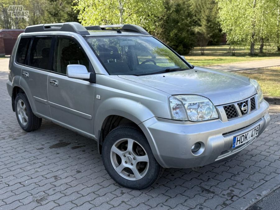 Nissan X-Trail 2004 Viļņa, ar dzinēja tilpumu 2.20 L un nobraukumu 321 tūkst. km par 2200 €, foto 3 vietnē AUTOMOTO.COM.LV