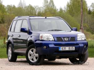 Nissan X-Trail 2004 in Viljandi, with an engine capacity of 2.20 L and mileage of 221 thousand km for 2990 €, photo 4 on AUTOMOTO.COM.LV