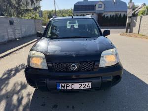 Ниссан ИксТрейл 2004 в Каунас, объемом двигателя 2.20 л и пробегом 343 тыс. км за 1400 €, фото 4 на AUTOMOTO.COM.LV