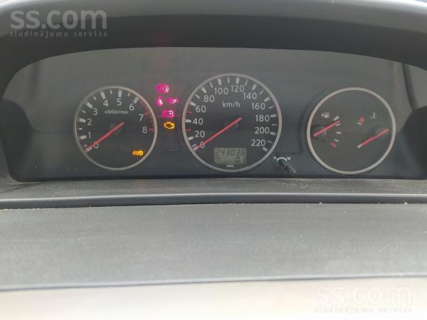 Nissan X-Trail 2004 in Riga, with an engine capacity of 2.50 L and mileage of 243 thousand km for 860 €, photo 7 on AUTOMOTO.COM.LV