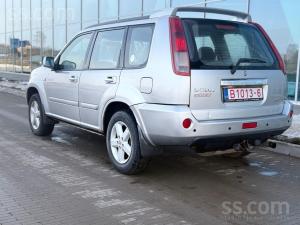 Ниссан ИксТрейл 2004 в Резекне, объемом двигателя 2.20 л и пробегом 393 тыс. км за 2500 €, фото 5 на AUTOMOTO.COM.LV