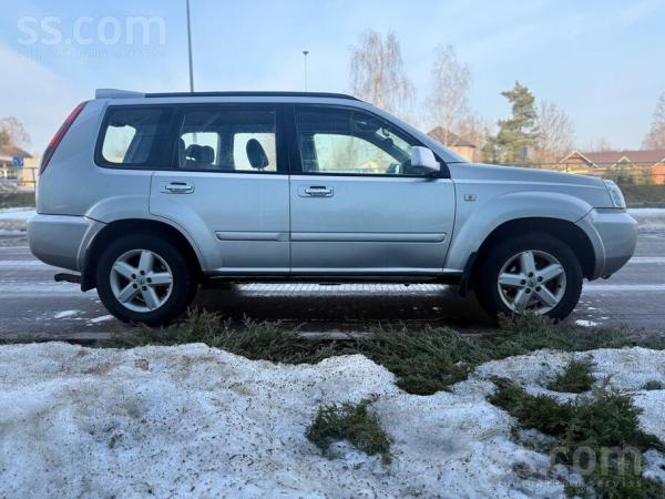 Nissan X-Trail 2004 Rēzekne, ar dzinēja tilpumu 2.20 L un nobraukumu 393 tūkst. km par 2500 €, foto 7 vietnē AUTOMOTO.COM.LV