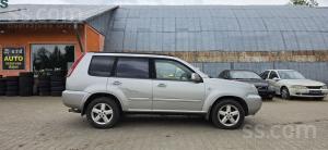 Nissan X-Trail 2004 Valmiera, ar dzinēja tilpumu 2.20 L un nobraukumu 358 tūkst. km par 1200 €, foto 3 vietnē AUTOMOTO.COM.LV