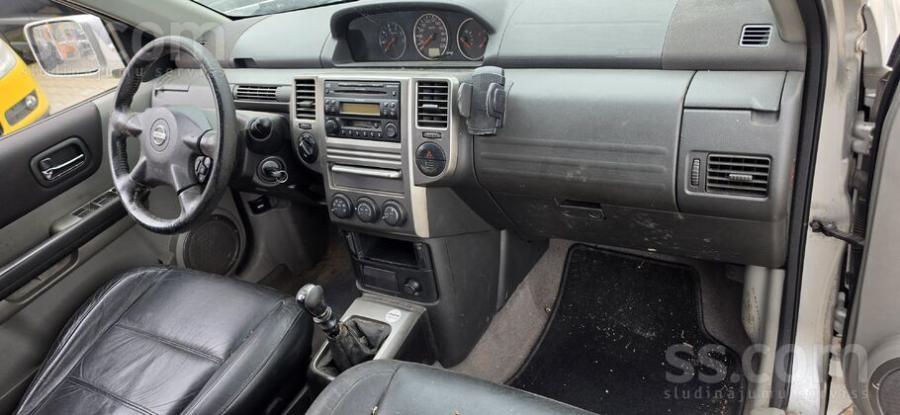 Nissan X-Trail 2004 Valmiera, ar dzinēja tilpumu 2.20 L un nobraukumu 358 tūkst. km par 1200 €, foto 10 vietnē AUTOMOTO.COM.LV