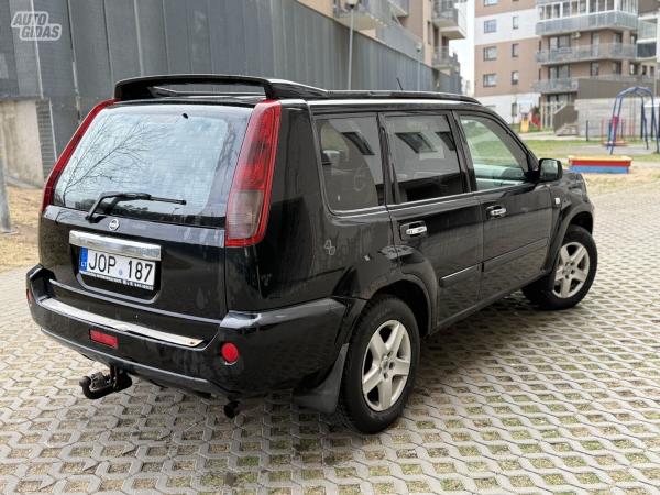 Nissan X-Trail 2004 in Vilnius, with an engine capacity of 2.20 L and mileage of 320 thousand km for 2100 €, photo 4 on AUTOMOTO.COM.LV