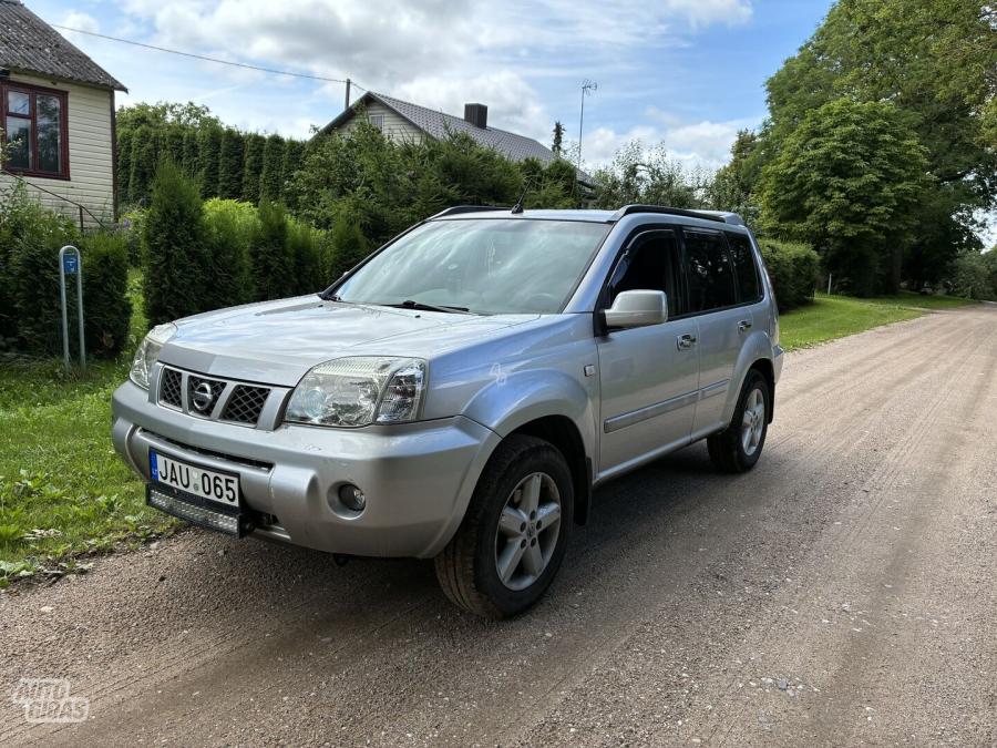 Nissan X-Trail 2004 Alīta, ar dzinēja tilpumu 2.20 L un nobraukumu 37 tūkst. km par 2250 €, foto 1 vietnē AUTOMOTO.COM.LV