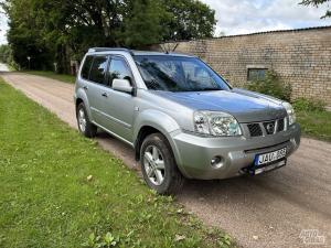 Nissan X-Trail 2004 Alīta, ar dzinēja tilpumu 2.20 L un nobraukumu 37 tūkst. km par 2250 €, foto 3 vietnē AUTOMOTO.COM.LV