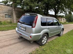Nissan X-Trail 2004 Alīta, ar dzinēja tilpumu 2.20 L un nobraukumu 37 tūkst. km par 2250 €, foto 4 vietnē AUTOMOTO.COM.LV