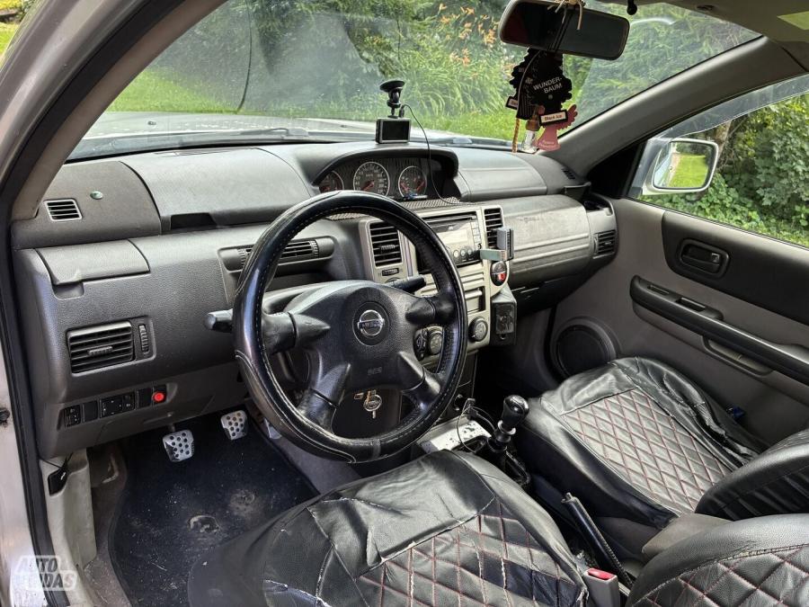 Nissan X-Trail 2004 Alīta, ar dzinēja tilpumu 2.20 L un nobraukumu 37 tūkst. km par 2250 €, foto 6 vietnē AUTOMOTO.COM.LV