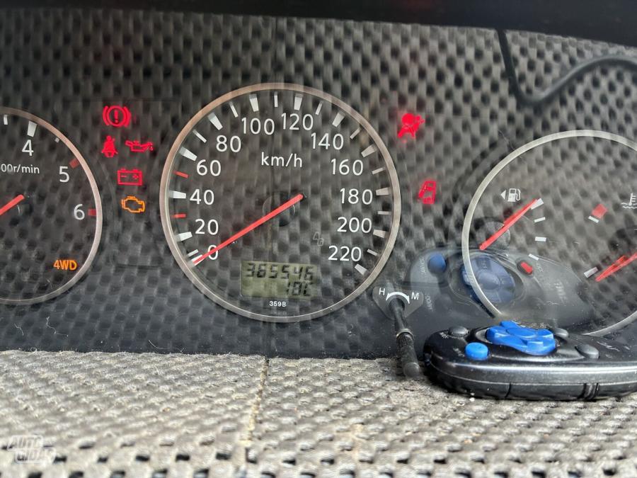 Nissan X-Trail 2004 Alīta, ar dzinēja tilpumu 2.20 L un nobraukumu 37 tūkst. km par 2250 €, foto 11 vietnē AUTOMOTO.COM.LV