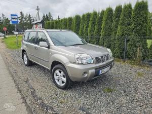 Nissan X-Trail 2004 in Kaunas, with an engine capacity of 2.20 L and mileage of 150 thousand km for 1700 €, photo  on AUTOMOTO.COM.LV