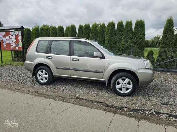 Nissan X-Trail 2004 in Kaunas, with an engine capacity of 2.20 L and mileage of 150 thousand km for 1700 €, photo 4 on AUTOMOTO.COM.LV