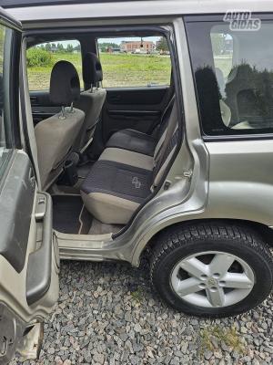 Nissan X-Trail 2004 in Kaunas, with an engine capacity of 2.20 L and mileage of 150 thousand km for 1700 €, photo 11 on AUTOMOTO.COM.LV
