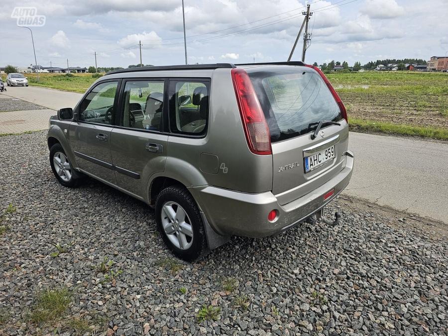 Nissan X-Trail 2004 in Kaunas, with an engine capacity of 2.20 L and mileage of 150 thousand km for 1700 €, photo 14 on AUTOMOTO.COM.LV