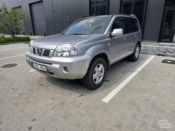 Nissan X-Trail 2004 Viļņa, ar dzinēja tilpumu 2.20 L un nobraukumu 341 tūkst. km par 1800 €, foto 1 vietnē AUTOMOTO.COM.LV