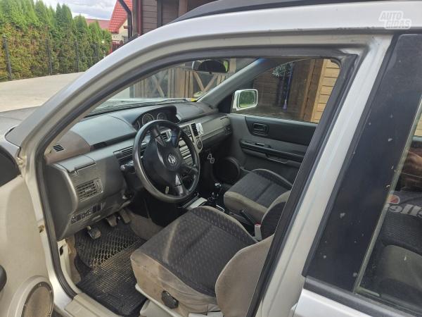 Nissan X-Trail 2004 Vilkaviškis, ar dzinēja tilpumu 2.20 L un nobraukumu 0 tūkst. km par 1800 €, foto 6 vietnē AUTOMOTO.COM.LV