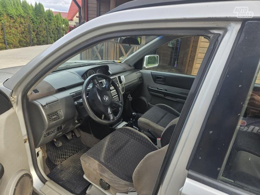 Nissan X-Trail 2004 Vilkaviškis, ar dzinēja tilpumu 2.20 L un nobraukumu 0 tūkst. km par 1800 €, foto 6 vietnē AUTOMOTO.COM.LV